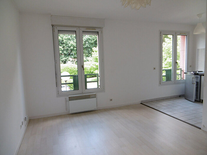 Appartement à louer - Lille, Centre-ville, Euralille - 1 pièce