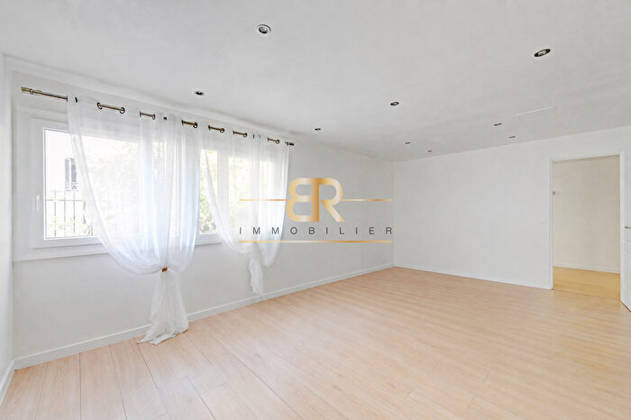 Appartement 2 pièces à vendre à Paris 20ème, Belleville