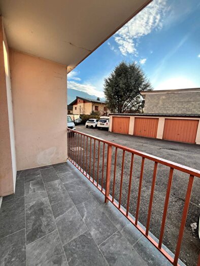 Appartement à louer - Saint Sigismond, Albertville - 3 pièces - 2 chambres