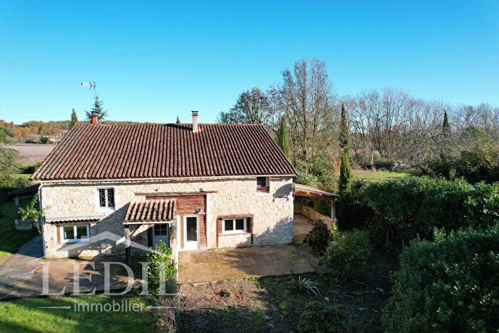 Maison 7 pièces à Razac-dEymet, à vendre