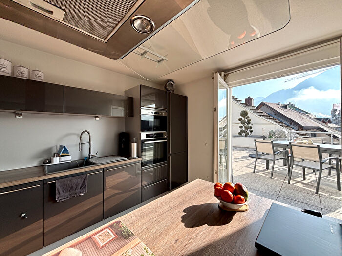 Appartement à vendre - Bonneville - 3 pièces - 2 chambres