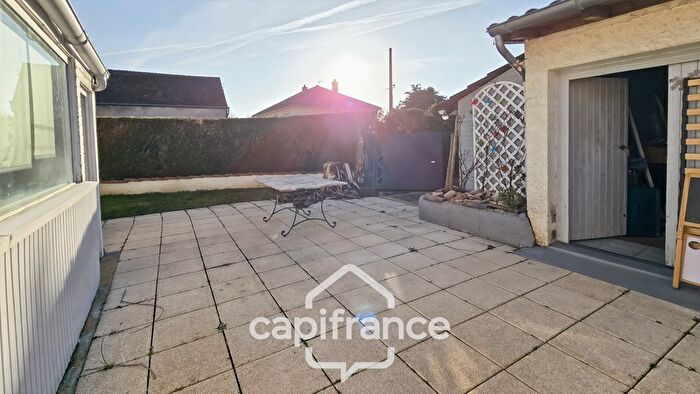 Maison à vendre - Saint-Marcel - 8 pièces - 3 chambres