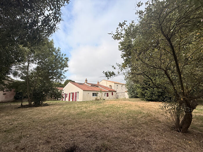 Saint-Aignan-Grandlieu : Maison 5 pièces à louer