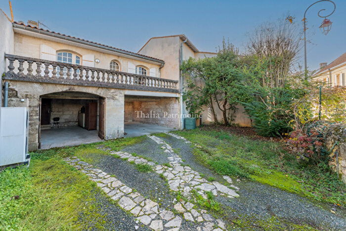 Maison à vendre - Cadillac-en-Fronsadais - 5 pièces - 4 chambres