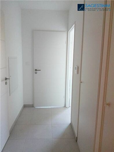 Appartement à louer - Grimaud - 2 pièces - 1 chambre