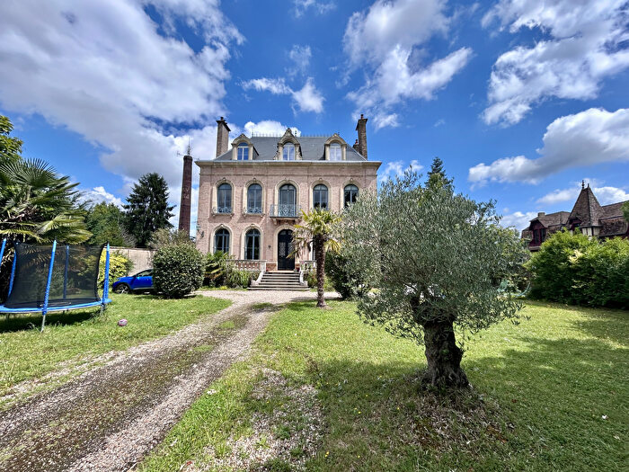Saint-Pierre-lès-Elbeuf - Maison 12 pièces à vendre
