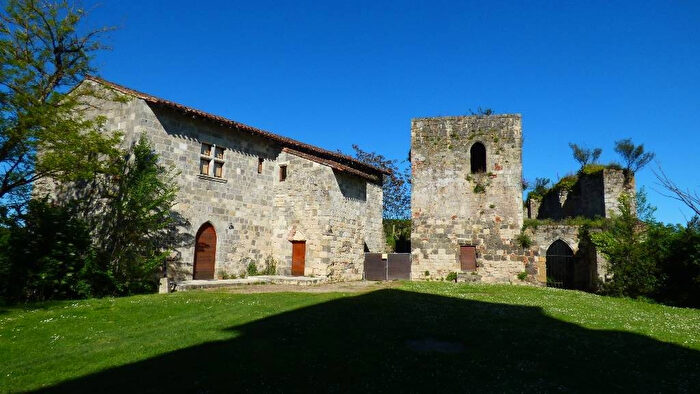 Maison 4 pièces à vendre à Clermont-Dessous