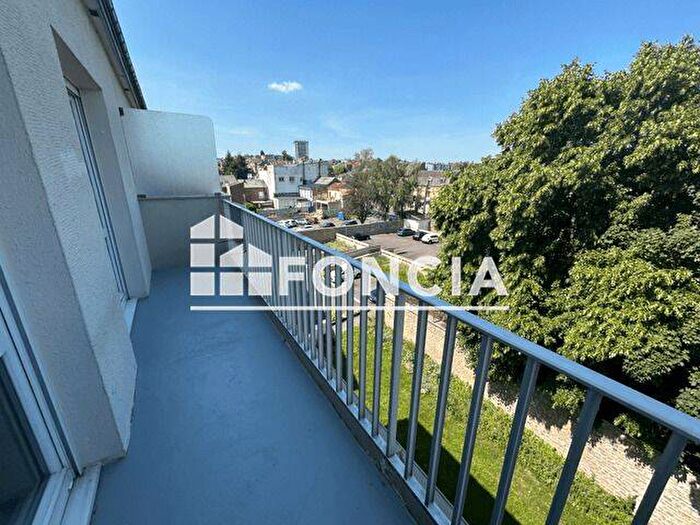 Moulinet Nord, Charleville-Mézières - Appartement 3 pièces à louer