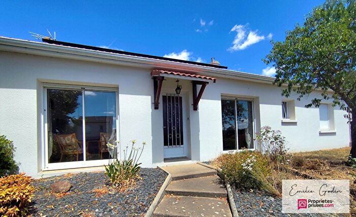 Maulévrier - Maison 5 pièces à vendre