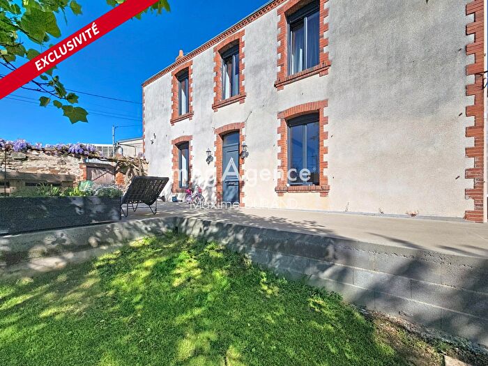 Maison à vendre - Cholet, Lorraine - 7 pièces - 4 chambres