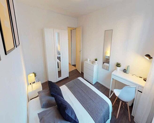 Appartement à louer - Wazemmes, Lille - 4 pièces - 4 chambres