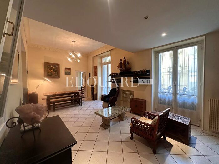 Appartement à vendre - Menton, Hôtel de Ville, Vieille Ville, Musée, Madone, Carnolès - 3 pièces - 2 chambres