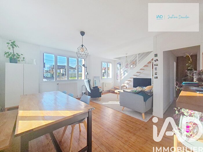 Maison à vendre - Le Coudray-Montceaux - 4 pièces - 3 chambres