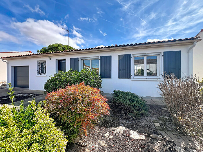 Maison 4 pièces à Salles-sur-Mer, à vendre