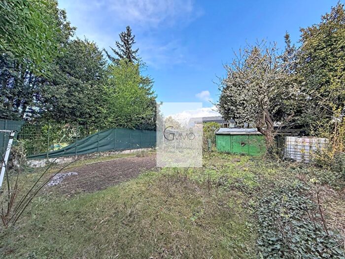 Appartement à vendre - Thiais, Proche Choisy - 3 pièces - 2 chambres