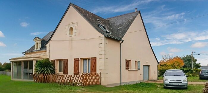 Maison à vendre - Gennes - 7 pièces - 6 chambres