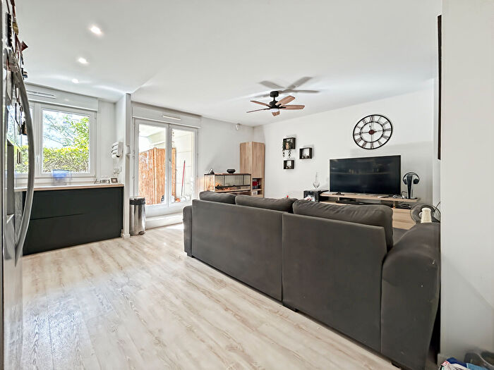 Appartement 2 pièces à vendre à Rosny-sous-Bois, Centre-ville