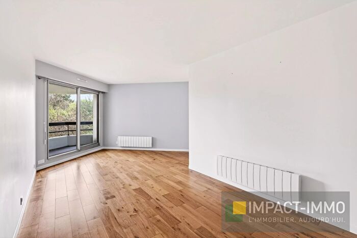 Appartement à vendre - Suresnes, République - 4 pièces - 3 chambres