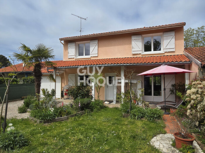 Lesperon : Maison 5 pièces à vendre