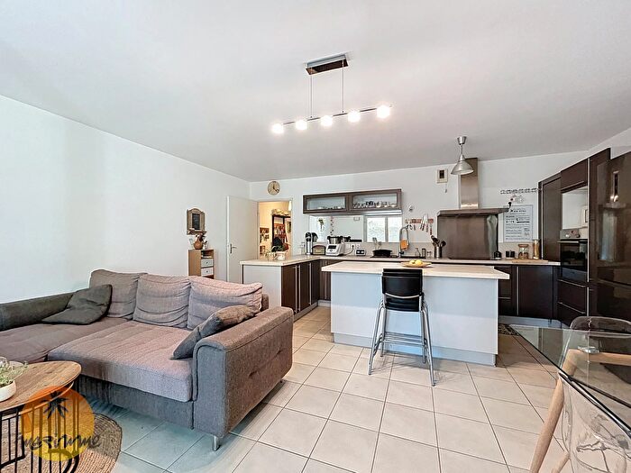 Appartement à vendre - Saint-Laurent-du-Var, Galinières, Pomarels - 3 pièces - 2 chambres