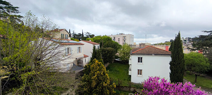 Appartement à vendre - Nîmes, Croix de Fer, Mont Duplan - 3 pièces - 2 chambres
