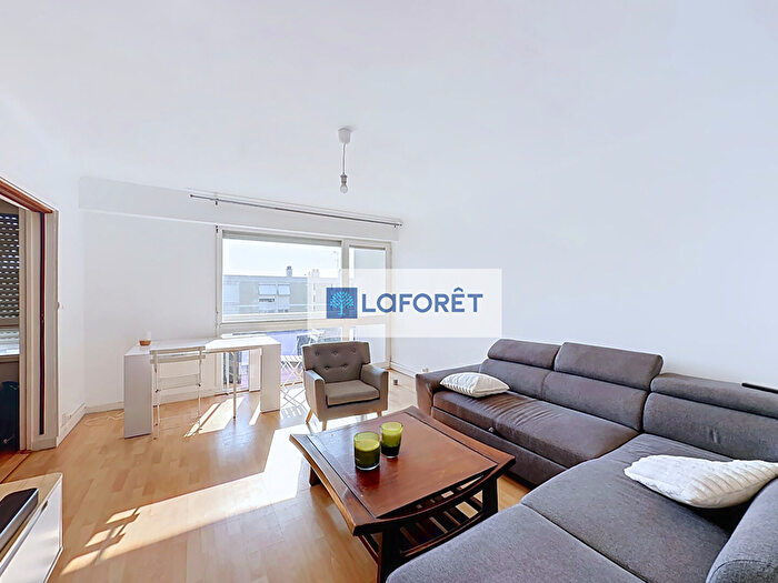 Appartement 2 pièces à Créteil, Centre ancien, à vendre