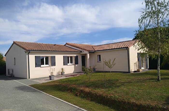 Maison à vendre - Génissac - 5 pièces - 4 chambres