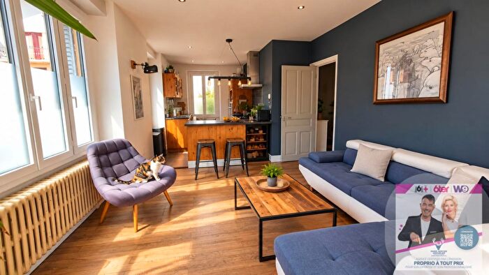 Maisons à vendre et appartements à louer - 3
