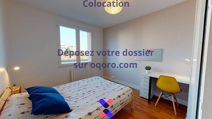 Appartement à louer - Cusset, Villeurbanne - 5 pièces - 4 chambres