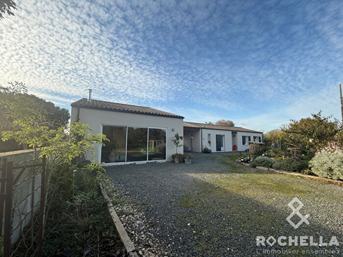 Maison à vendre - Les Nouillers - 6 pièces - 4 chambres