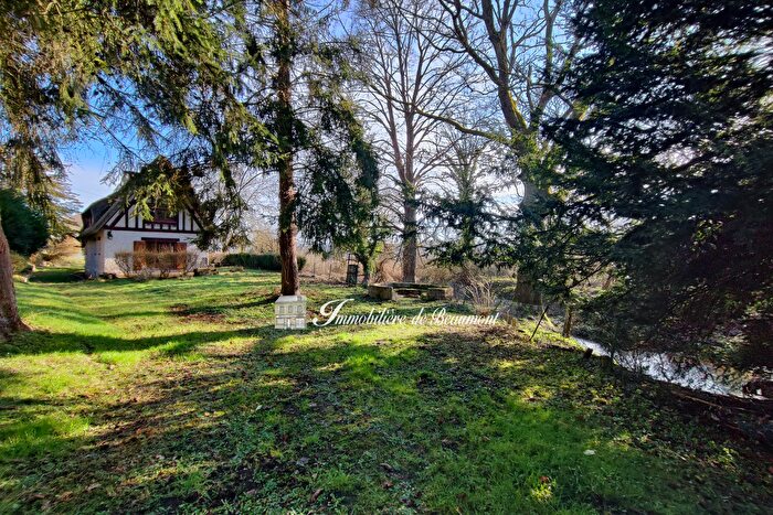 Maison à vendre - Beaumont-le-Roger - 5 pièces - 3 chambres