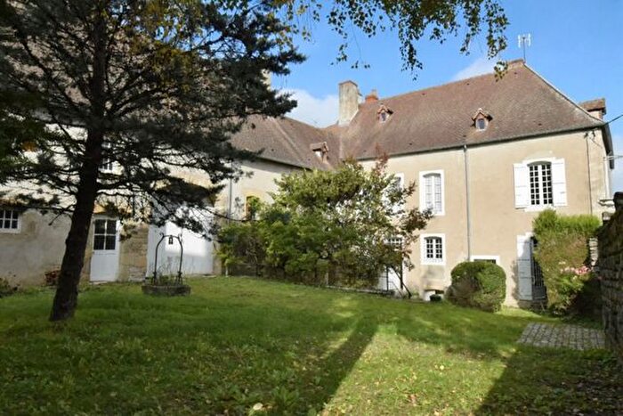 Maison à vendre - Saint-Léger-sur-Dheune - 9 pièces - 6 chambres