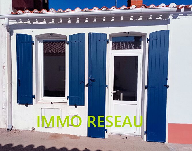 Maison à vendre - Saint-Gilles-Croix-de-Vie - 3 pièces - 2 chambres