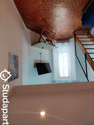 Appartement à louer - Secteur Sauvegarde, Grasse - 1 pièce - 1 chambre