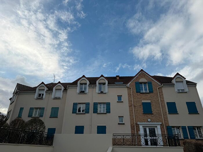Appartement à louer - Carrières-sous-Poissy, Saint-Louis, Champfleury - 3 pièces - 2 chambres