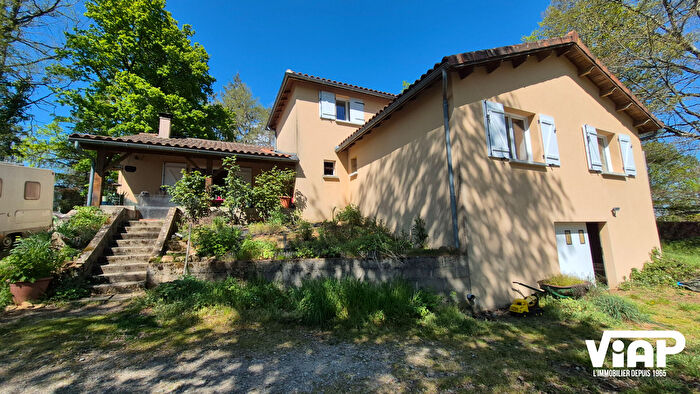 Maison 6 pièces à vendre à Saint-Priest-sous-Aixe
