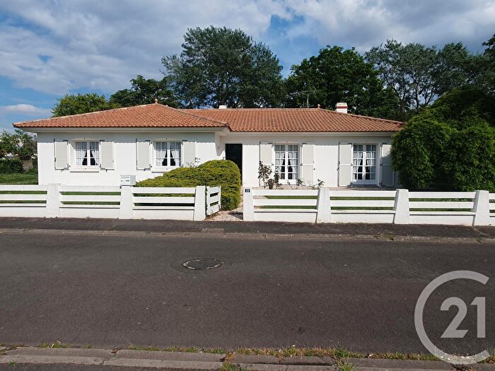 Maison à vendre - Soullans - 6 pièces - 4 chambres