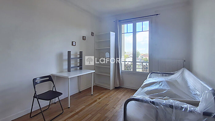 Appartement 3 pièces à Villeneuve-le-Roi, Plateau Gare, à louer