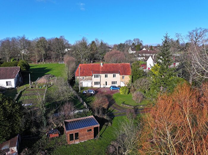 Maison à vendre - Saint-Samson-de-Bonfossé - 5 pièces - 3 chambres