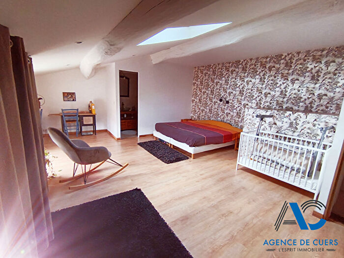 Maison à vendre - Cuers - 4 pièces - 3 chambres