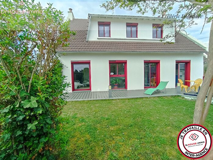 Maison 8 pièces à Tours, Sainte-Radegonde, IUT, à vendre