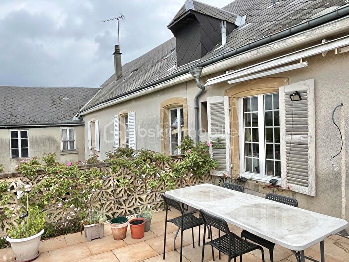 Maison à vendre - Balan - 10 pièces - 7 chambres