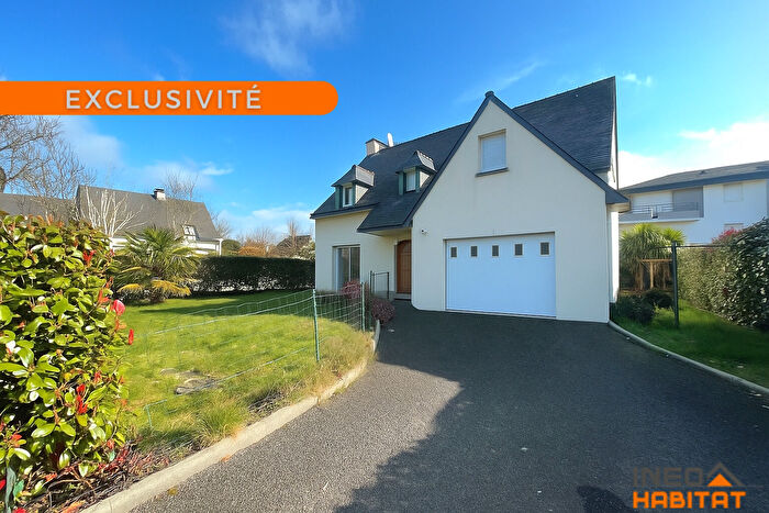 Maison à vendre - La Mézière - 6 pièces - 5 chambres