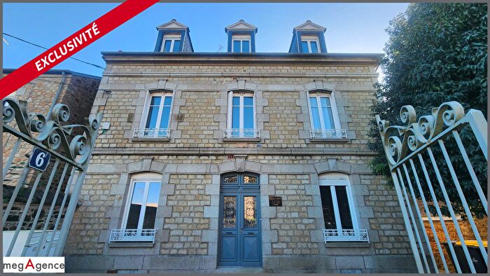 Appartement à vendre - Fougères, Forairie, Cotterêts - 1 pièce