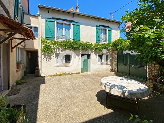 Maison 4 pièces à Guernes, à vendre