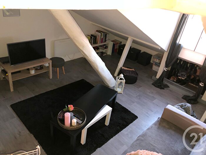 Appartement 2 pièces à louer à Montbéliard, Centre-ville, Prairie, Batteries du Parc, Charmontet