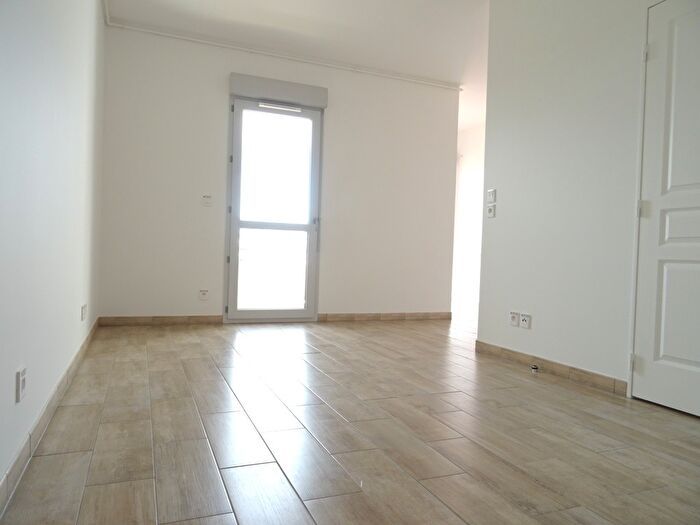 Appartement à louer - Orléans, Dunois, Châteaudun - 1 pièce