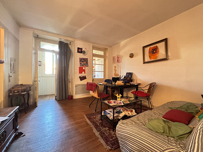 Appartement 3 pièces à Corbeil-Essonnes, Centre-ville, à vendre