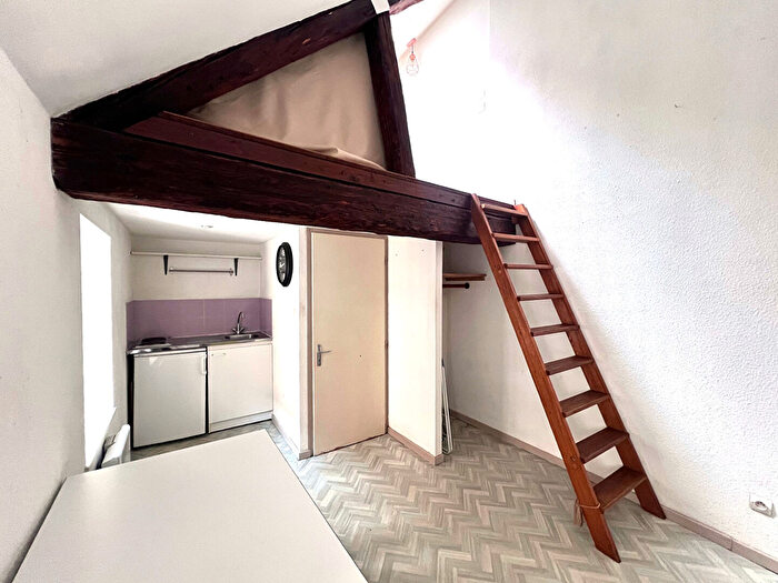 Besançon, Battant : Appartement 1 pièce à louer