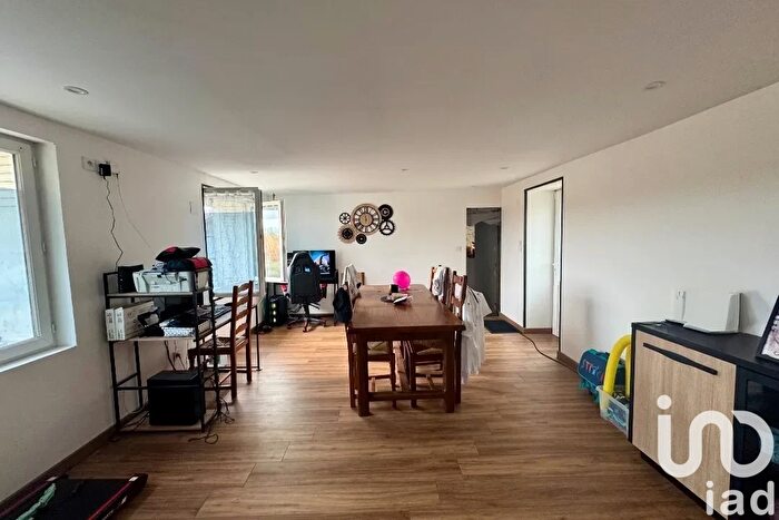 Maison à vendre - Reignac - 4 pièces - 2 chambres